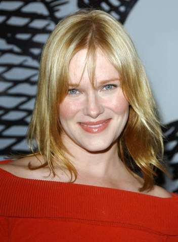 Nicholle Tom (23 de Março de 1978) | Artista | Filmow