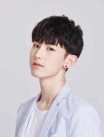 Fiction Guo (1 de Outubro de 1997) | Artista | Filmow