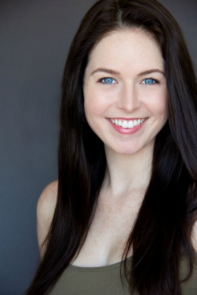 Katie Roberts (X) | Artista | Filmow