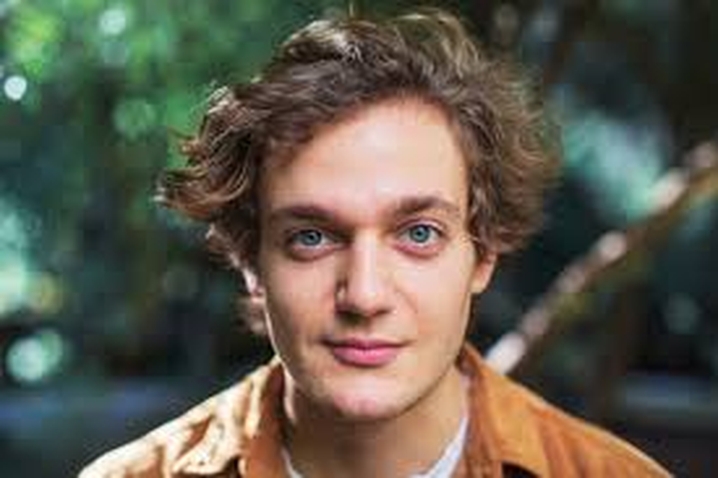 Lucas Englander (21 de Setembro de 1992) | Artista | Filmow