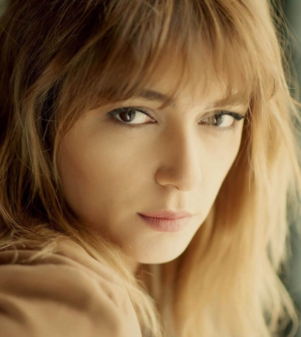 Sebnem Hassanisoughi (7 de Dezembro de 1985) | Artista | Filmow