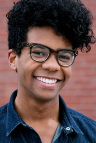 Clark Moore | Artista | Filmow