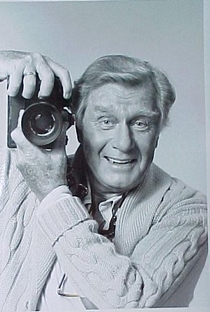 George Gaynes (3 de Maio de 1917) | Artista | Filmow