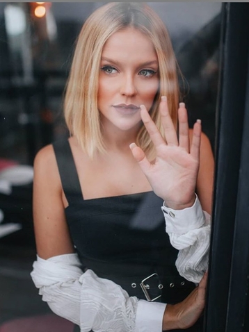 Gabi Lopes (23 de Julho de 1994) | Artista | Filmow