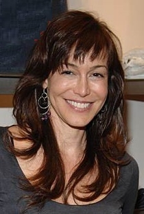 Mary Fanaro | Artista | Filmow